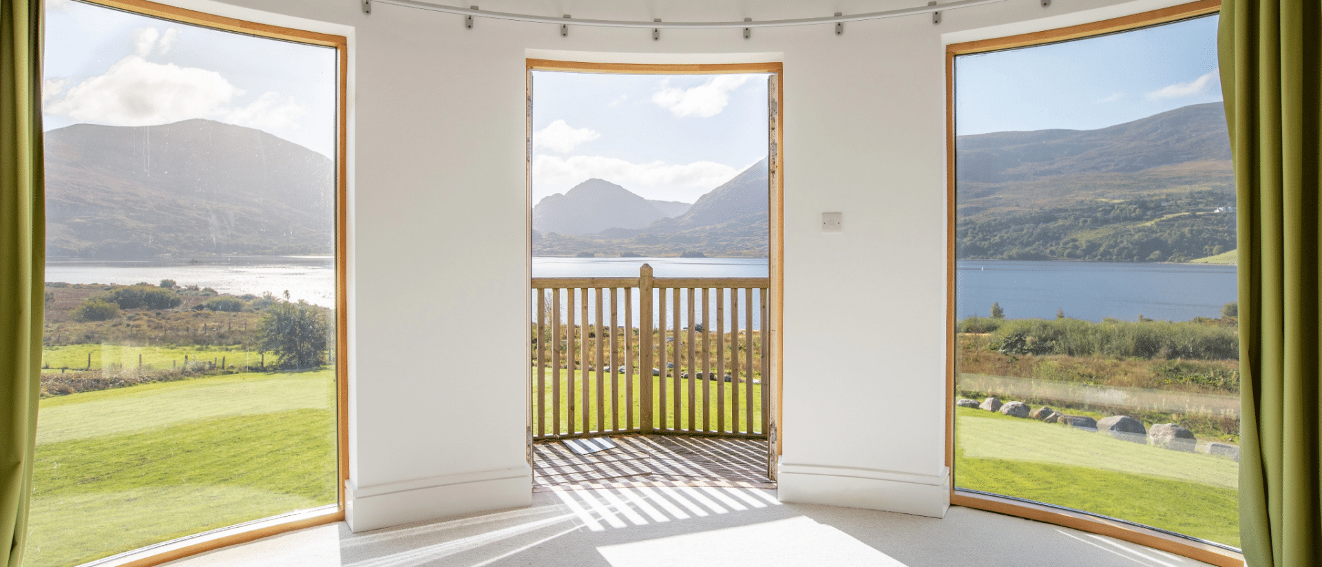 The 30 Best Zoom Backgrounds You Should Be Using – Launch Space